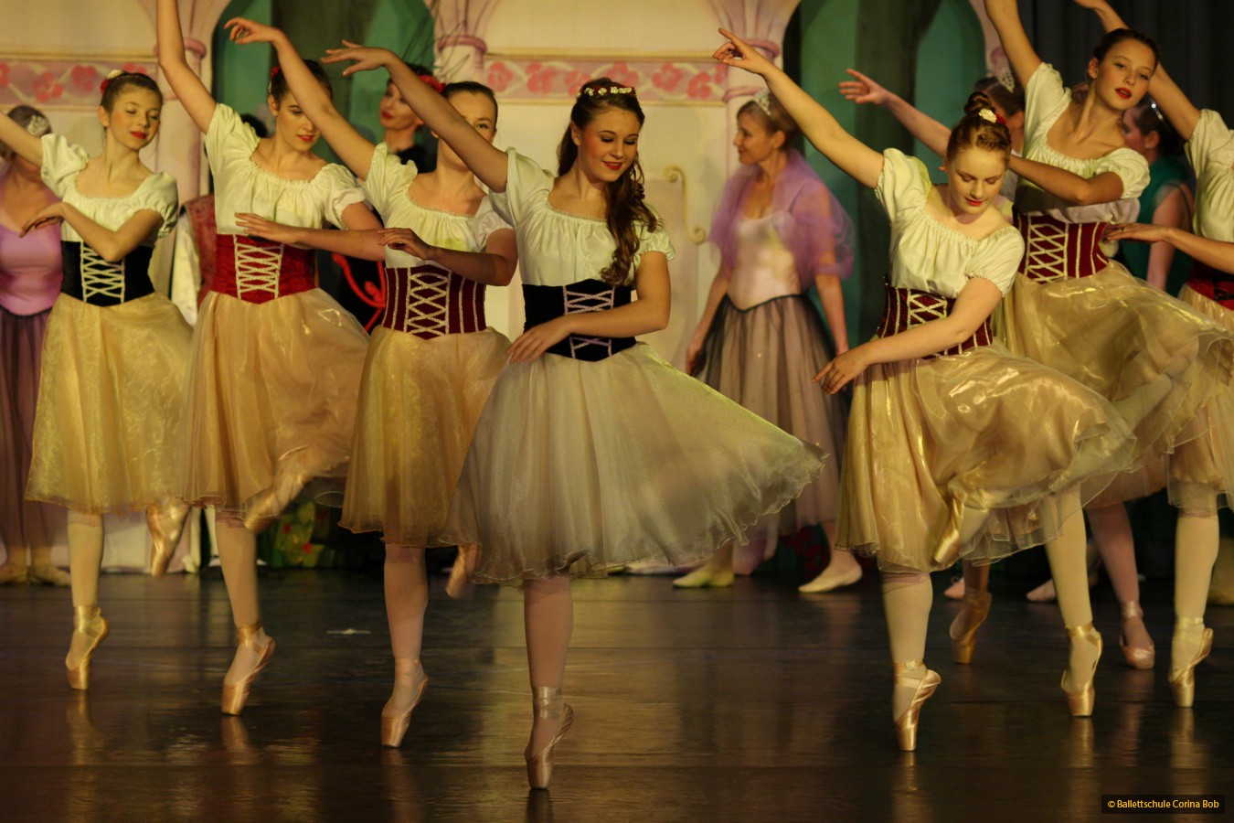 2013: Schneewittchen | Ballettschule Corina Bob