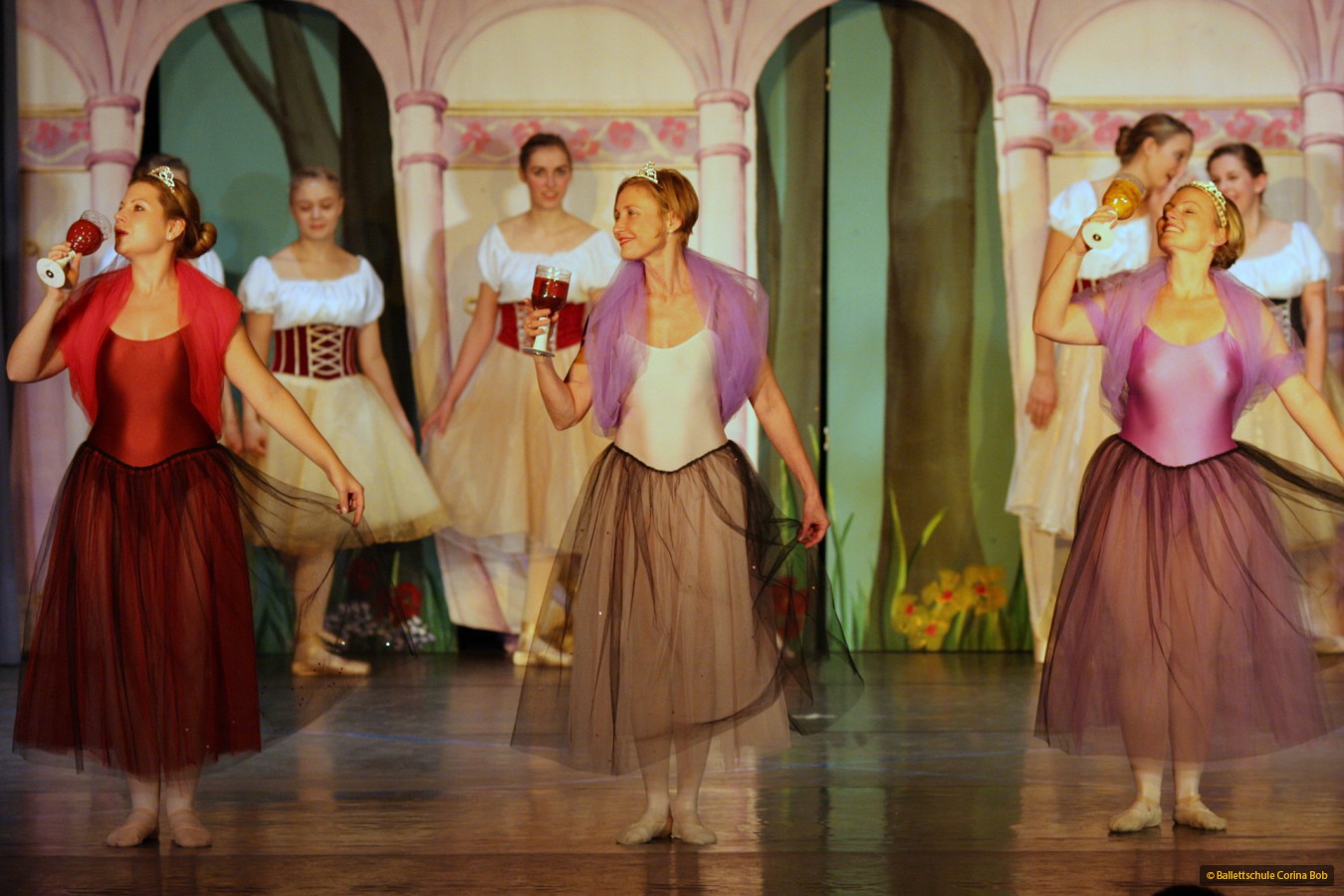2013: Schneewittchen | Ballettschule Corina Bob